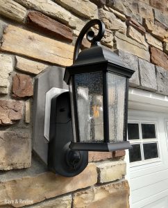 MAXIMUS Smart Security Light: all-in-one light and camera - Rave & Review