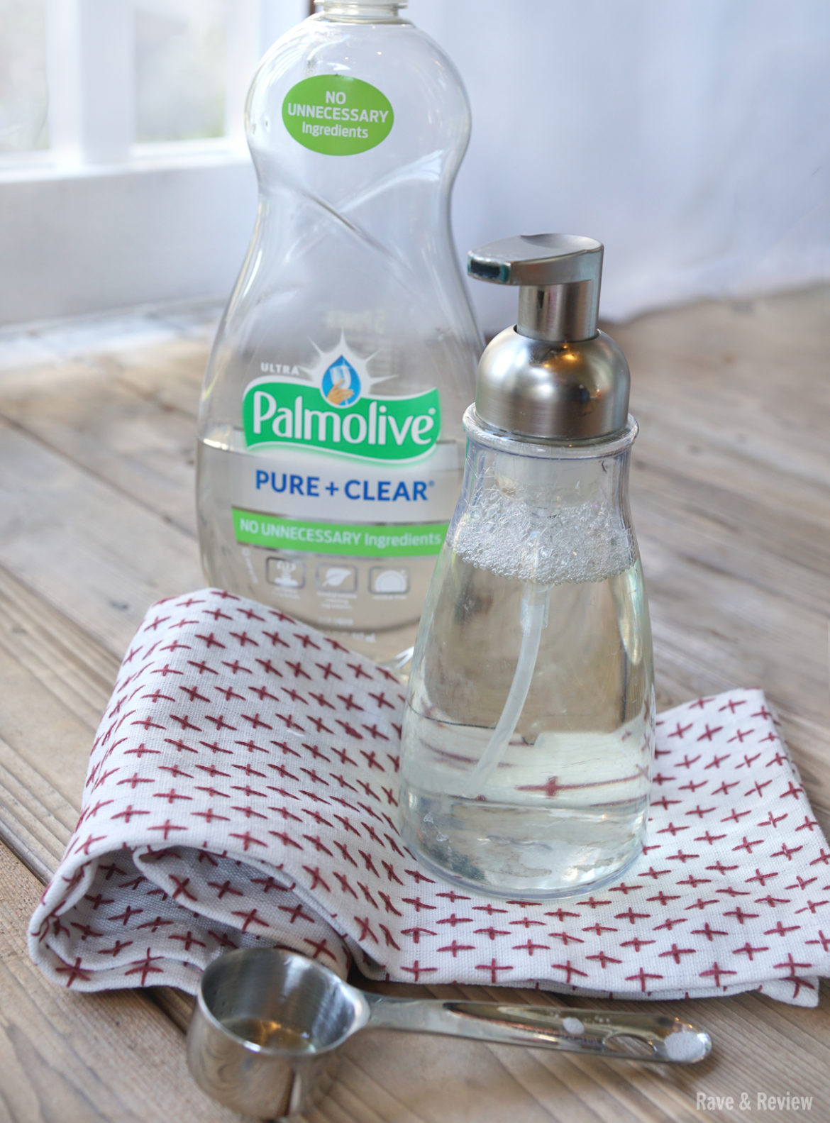 Make your own foaming hand soap - 3 different ways - Rave & Review