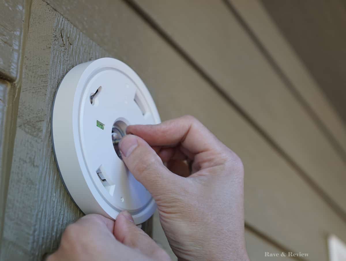 Smart security with the MAXIMUS Camera Floodlight - Rave & Review