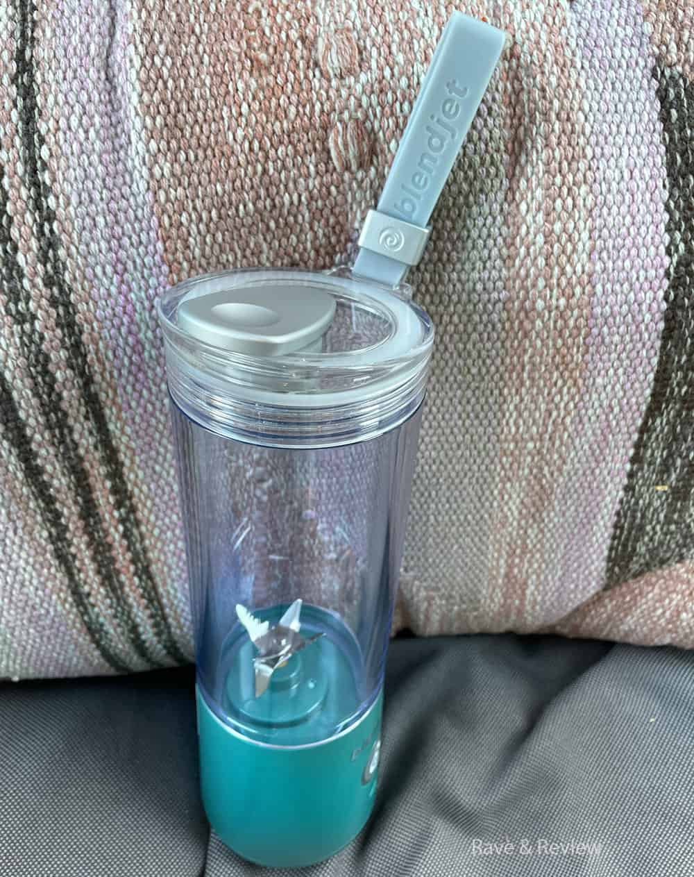 BlendJet 2 Portable Blender and accessories - Rave & Review