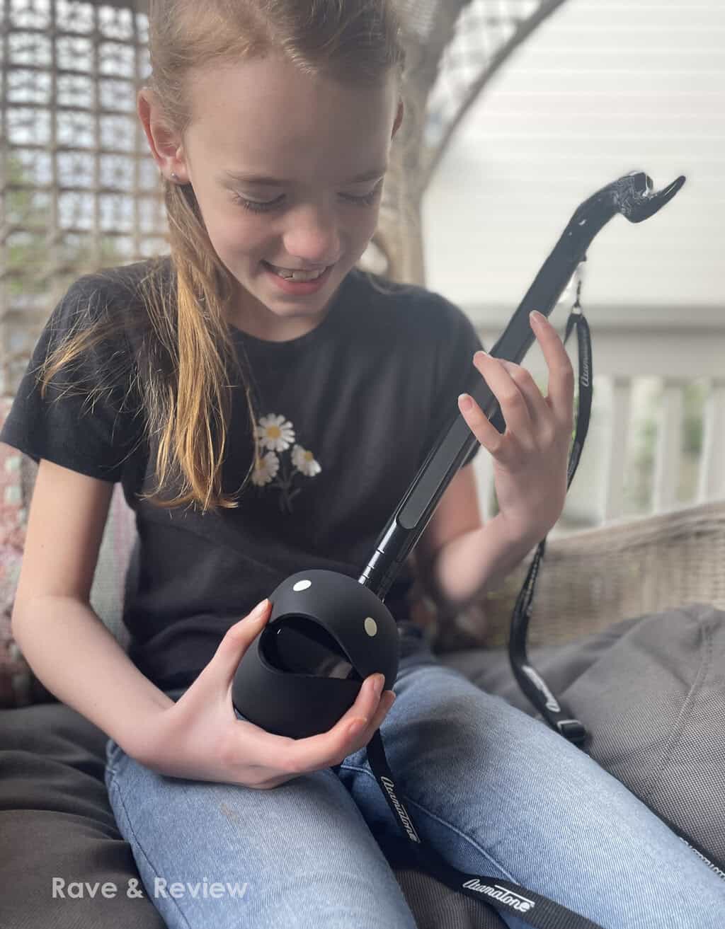 The weirdest musical instrument ever: The Otamatone - Rave & Review